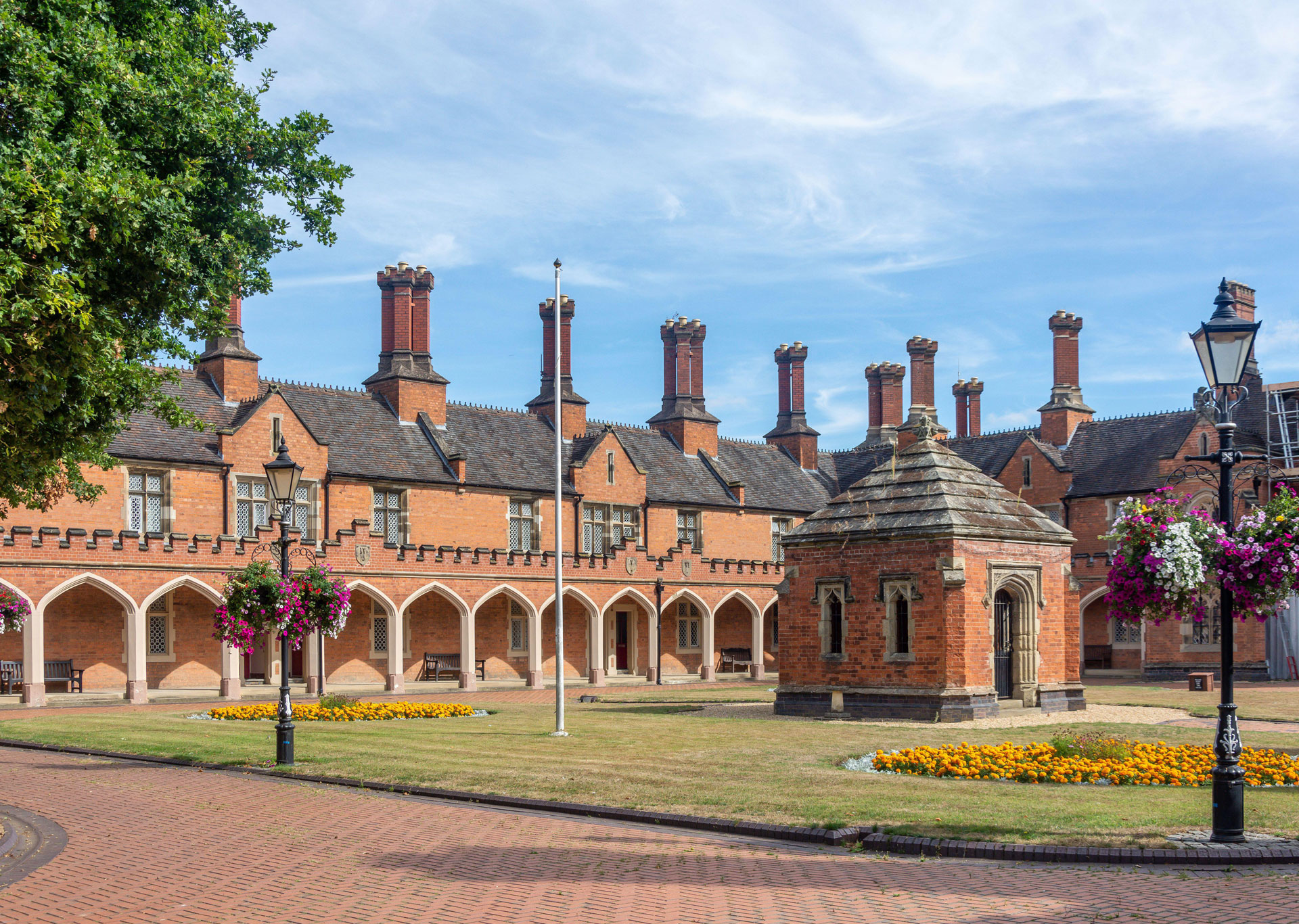 Sheldon Bosley Knight – Residential Sales & Letting Services